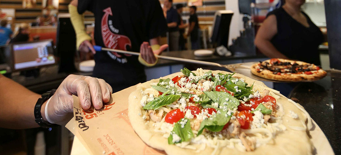 Blast 825 Pizza – Iced Tea Lover